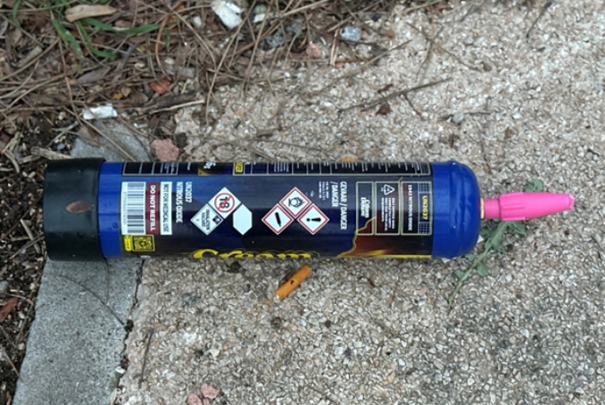 Gás do riso: o perigo sob a máscara do entretenimento - My Laser Tabac